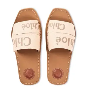 Chloé Logo Slippers - Nude
