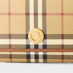 Burberry Hannah Check Wallet On Chain