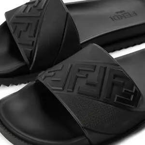 Fendi Logo Embossed Flat Slides