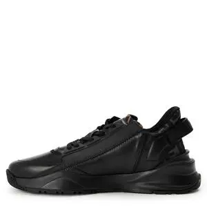Fendi Flow Sneaker Sn00
