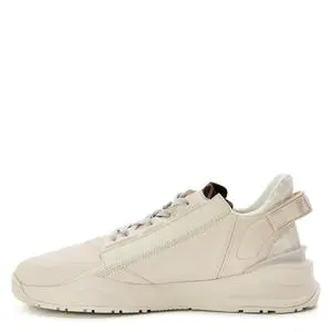 Fendi Flow Sneaker Sn00