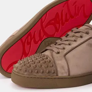 CHRISTIAN LOUBOUTIN Rivet Decorated Casual Shoes