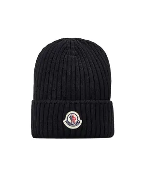 Moncler Logo Patch Beanie - Black