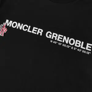 Moncler Logo Crew Neck T-shirt