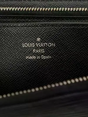 LOUIS VUITTON 2019 Epi Zippy Wallet Long Wallets