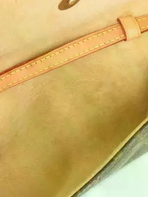 LOUIS VUITTON Monogram Cross Body Bag