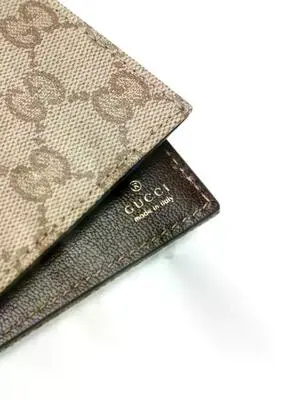 Gucci Essence Classic Bifold Wallet