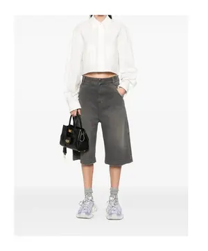LOW CLASSIC Cropped Shirt With Button-down Collar And Buckle Cuffs