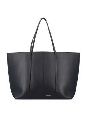 By Malene Birger Large