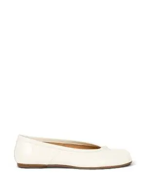 MAISON MARGIELA Brushed Leather Split-toe Tabi Ballet Flats With Flat Natural Leather Sole