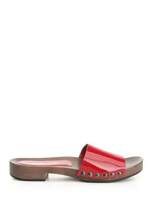 Miu Miu Patent Leather Clogs With Gold Logo - Red