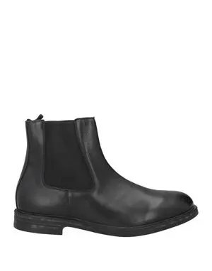 Moma Calfskin Ankle Boots - Black