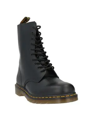 Dr. Martens 1490 Smooth Boot Size Leather