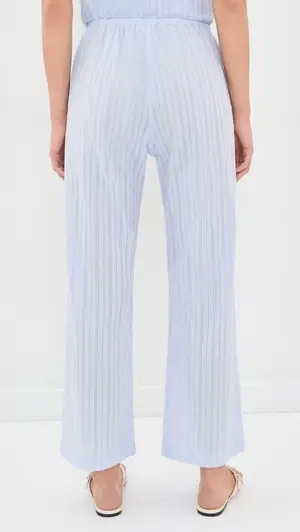 Donni. Eyelet Pop Simple Crop Pants Stripe Pattern