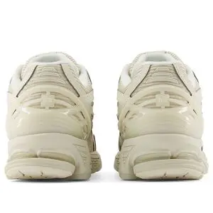 NEW BALANCE 1906r "linen Sea Salt" Sneakers