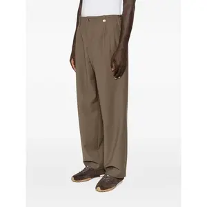 MYTHS Pleated-front Straight-leg Trousers