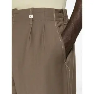 MYTHS Pleated-front Straight-leg Trousers
