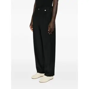 MYTHS Pleated-front Straight-leg Trousers