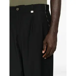 MYTHS Pleated-front Straight-leg Trousers