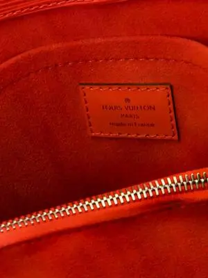 LOUIS VUITTON Epi Leather Satchel Mm - Red