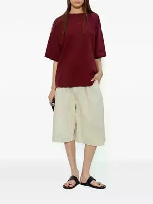 GESTUZ Embroidered Logo Oversized T-shirt