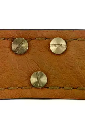LOUIS VUITTON 2022 Monogram Essential V Bracelet Costume Bracelet