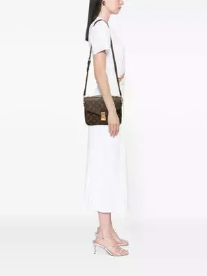 LOUIS VUITTON 2020 Monogram Pochette Metis Satchel - Brown