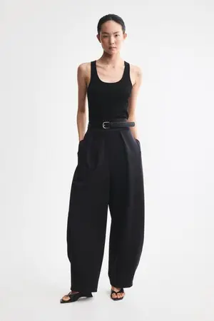 H&M Pleated Barrel-leg Ponte Jersey Pants - Black