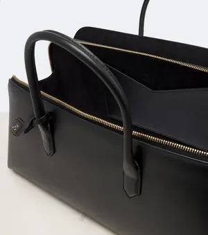 Alaïa Delta Medium Leather Top-handle Bag