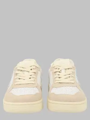 VEJA Low-top Sneakers - White