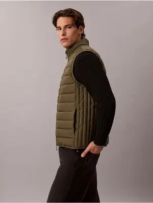 Calvin Klein Lightweight Ripstop Packable Puffer Vest - Olive Night