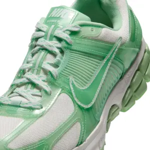 Nike Zoom Vomero Athletic Sneakers - White