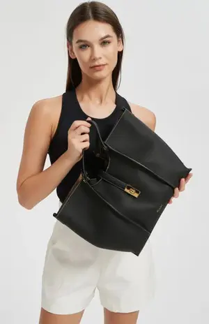 MI BOLSA LONDON Wharf Genuine Pebble Leather Tote - Black