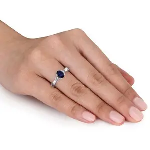 JULIANNA B. Oval Ring With Diamonds 14k