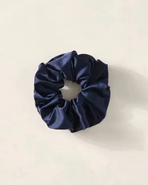 HAVEN WELL WITHIN Washable Silk Scrunchie - Navy