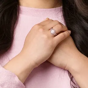 JULIANNA B. Diamond Oval Split Shank Ring 10k