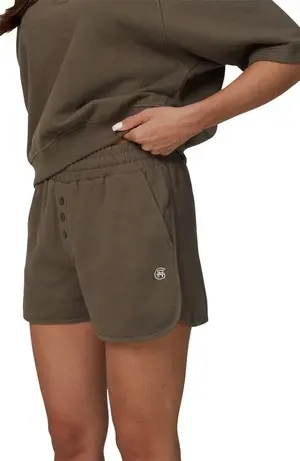 GOOD FOR NOTHING Sweat Shorts - Brown