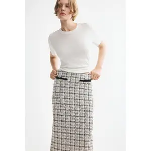H&M Bouclé-knit Skirt With Fringe - Cream/checked