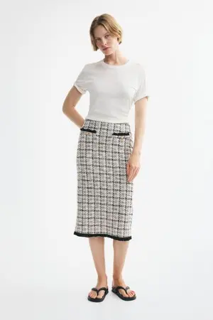 H&M Bouclé-knit Skirt With Fringe