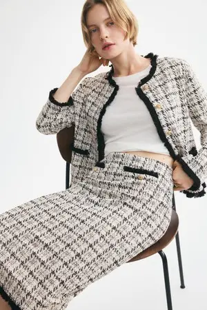 H&M Bouclé-knit Skirt With Fringe