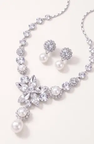 MODENAIRE Flower Pearl Drop Necklace And Earrings Set