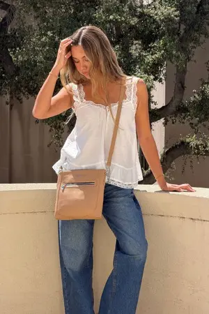 LUIS STEVEN Sienna Crossbody - Sand