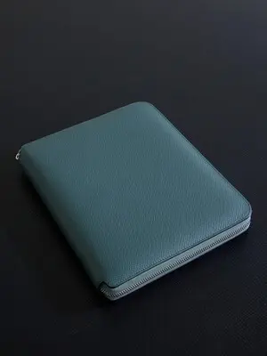 Smythson A5 Cross-grain Leather Zip Wallet - Green