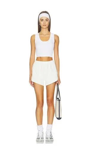 FAVORITE DAUGHTER The Cutting It Close Crop Tank