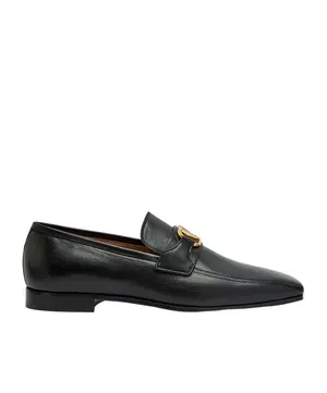Valentino Garavani Grained Leather Loafers - Black
