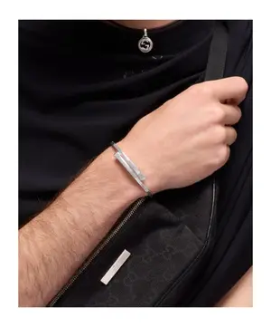 Gucci Chiodo Flexible Bangle Bracelet