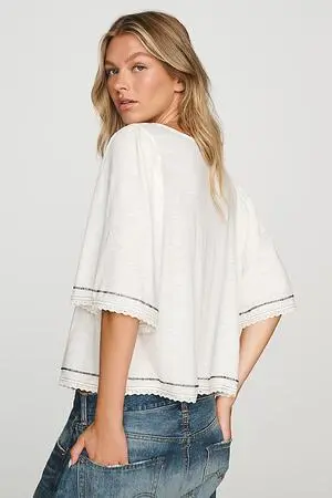 PILCRO Flutter-sleeve Swg Blouse