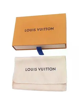 LOUIS VUITTON 2021-2026 Monogram Card Holder