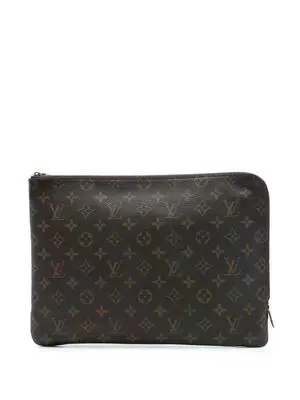 LOUIS VUITTON 2017 Monogram Etui Voyage Mm Clutch Bag - Brown