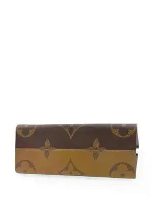 LOUIS VUITTON Monogram Reverse Giant Onthego Satchel